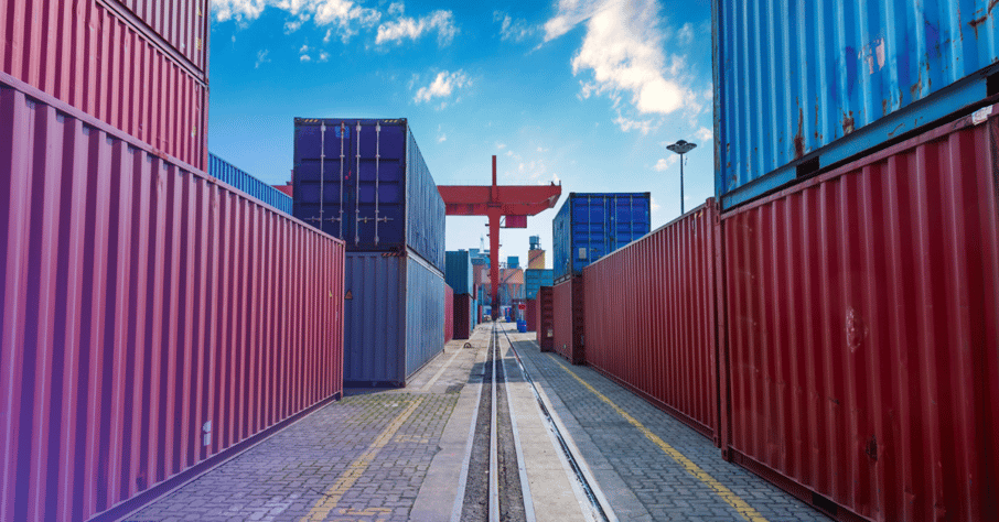 Capacidad de TEU en barcos portacontenedores: Los buques más grandes ...
